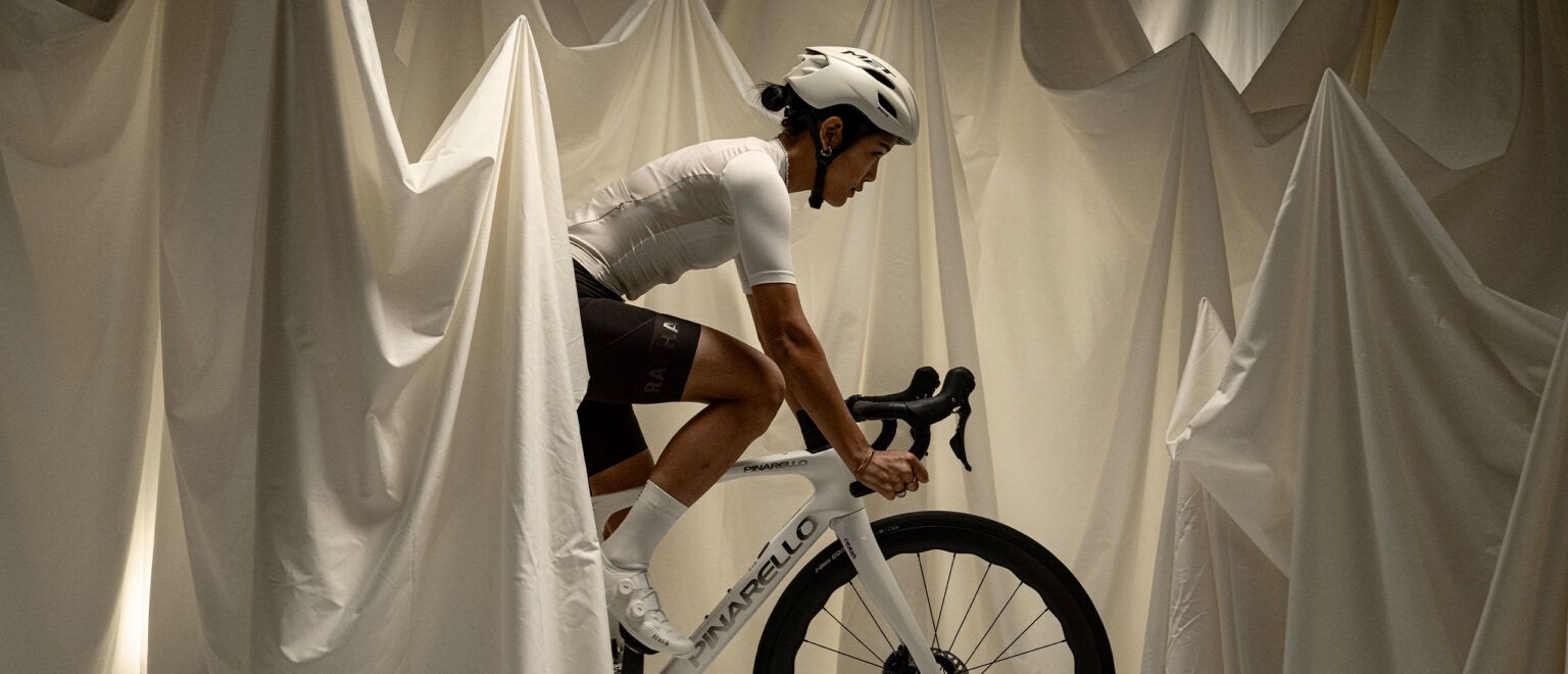Manta Mips Aero Road Cycling Helmet | MET Helmets
