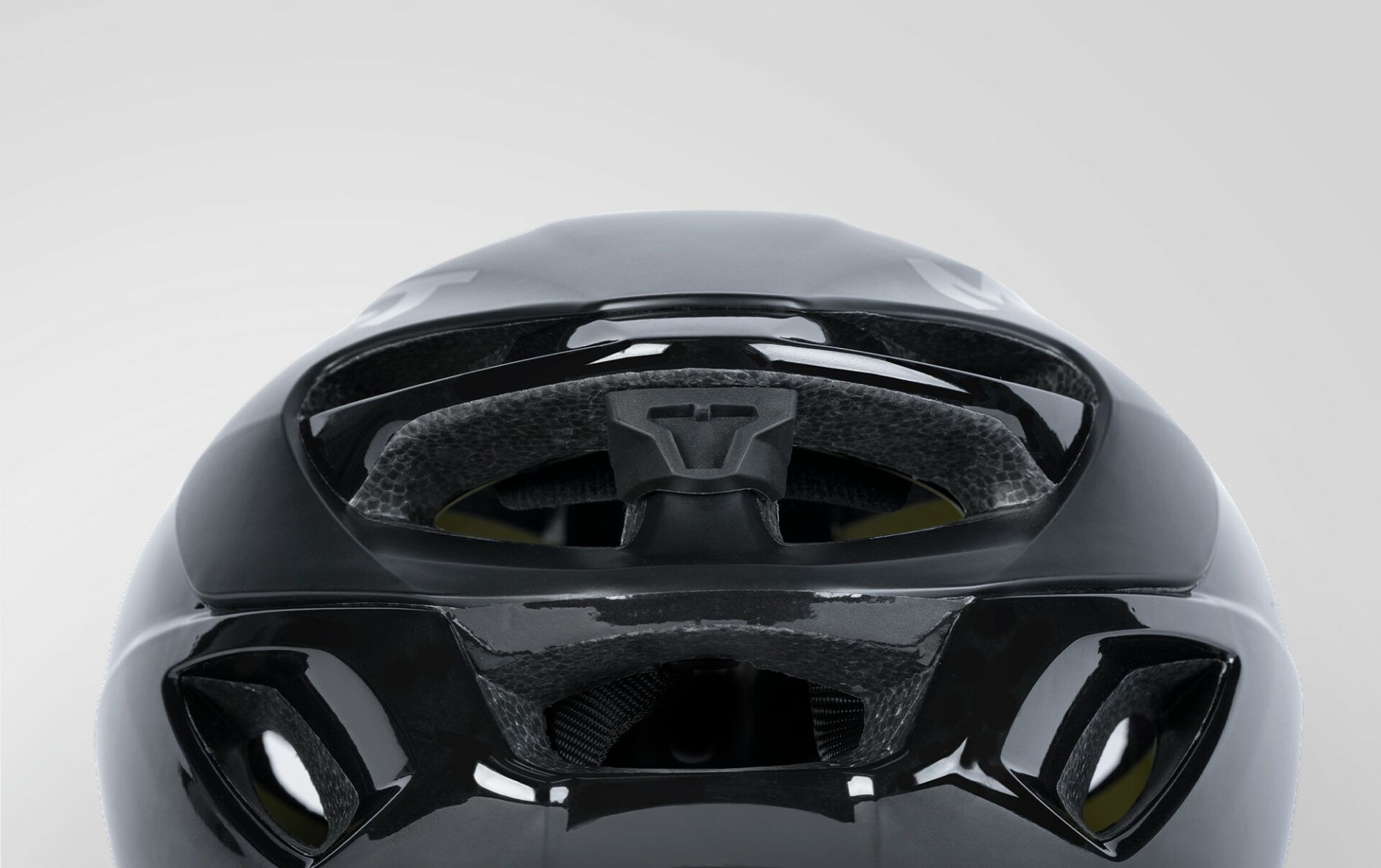 How to install the MET Magnetic USB Led Light | MET Helmets