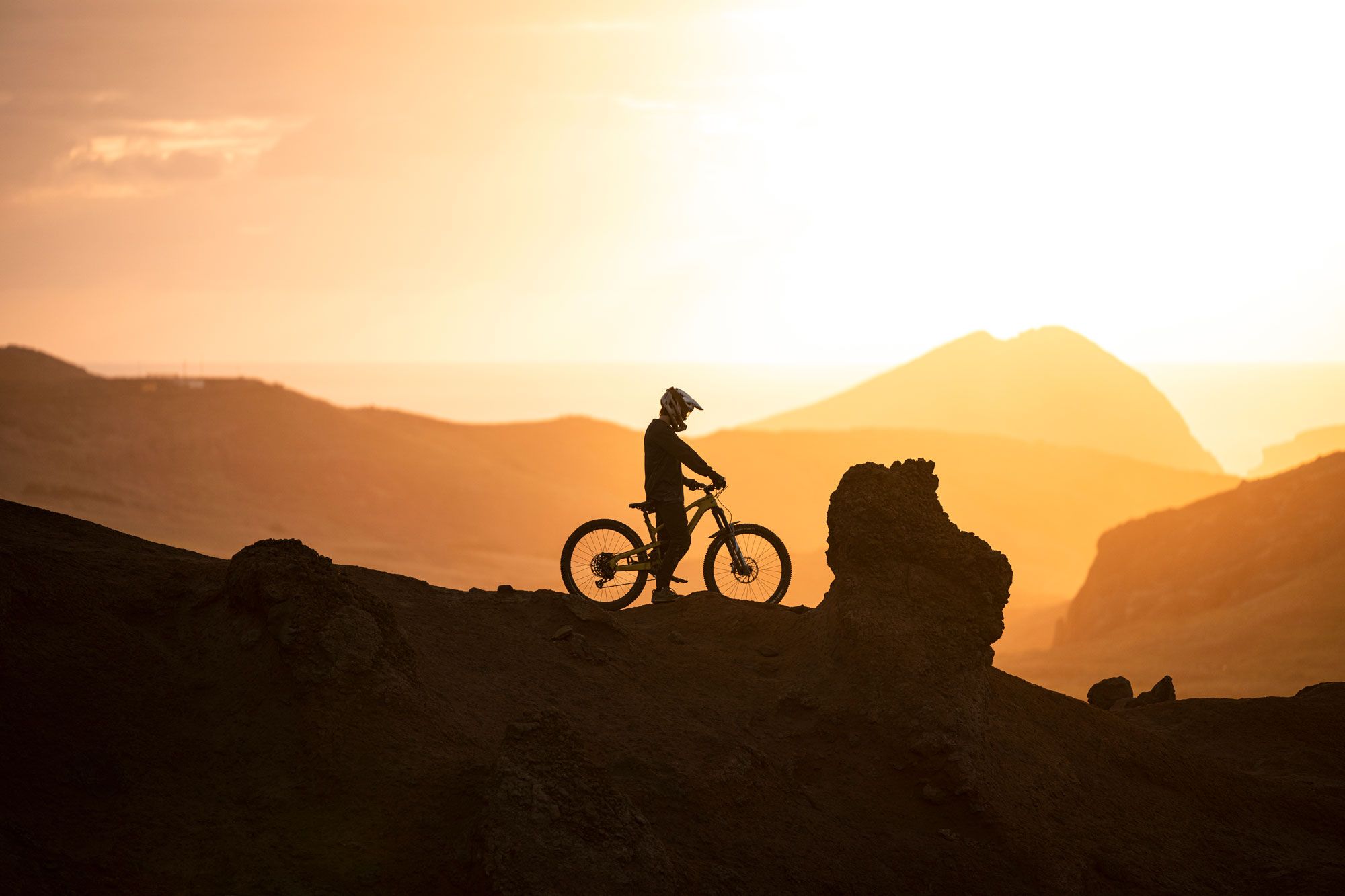 Introducing Vanguard Enduro Full Face Helmet | Bluegrass