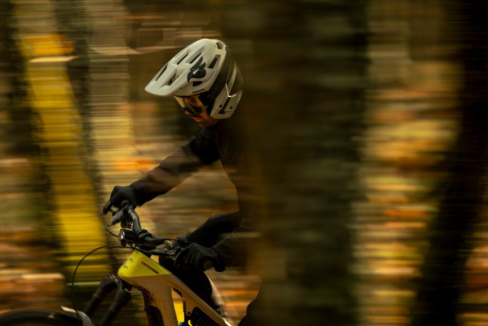 INTRODUCING JETRO | MET Helmets