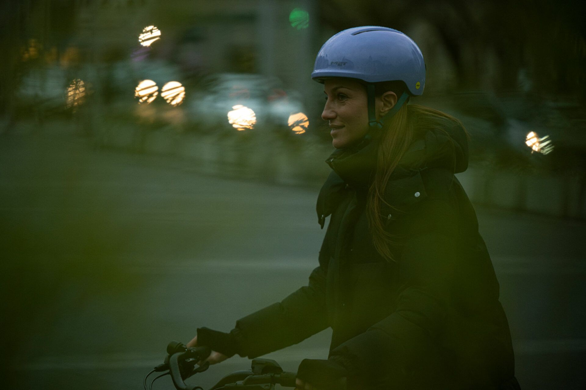 Vibe Mips E-Bike Urban Helmet | MET Helmets