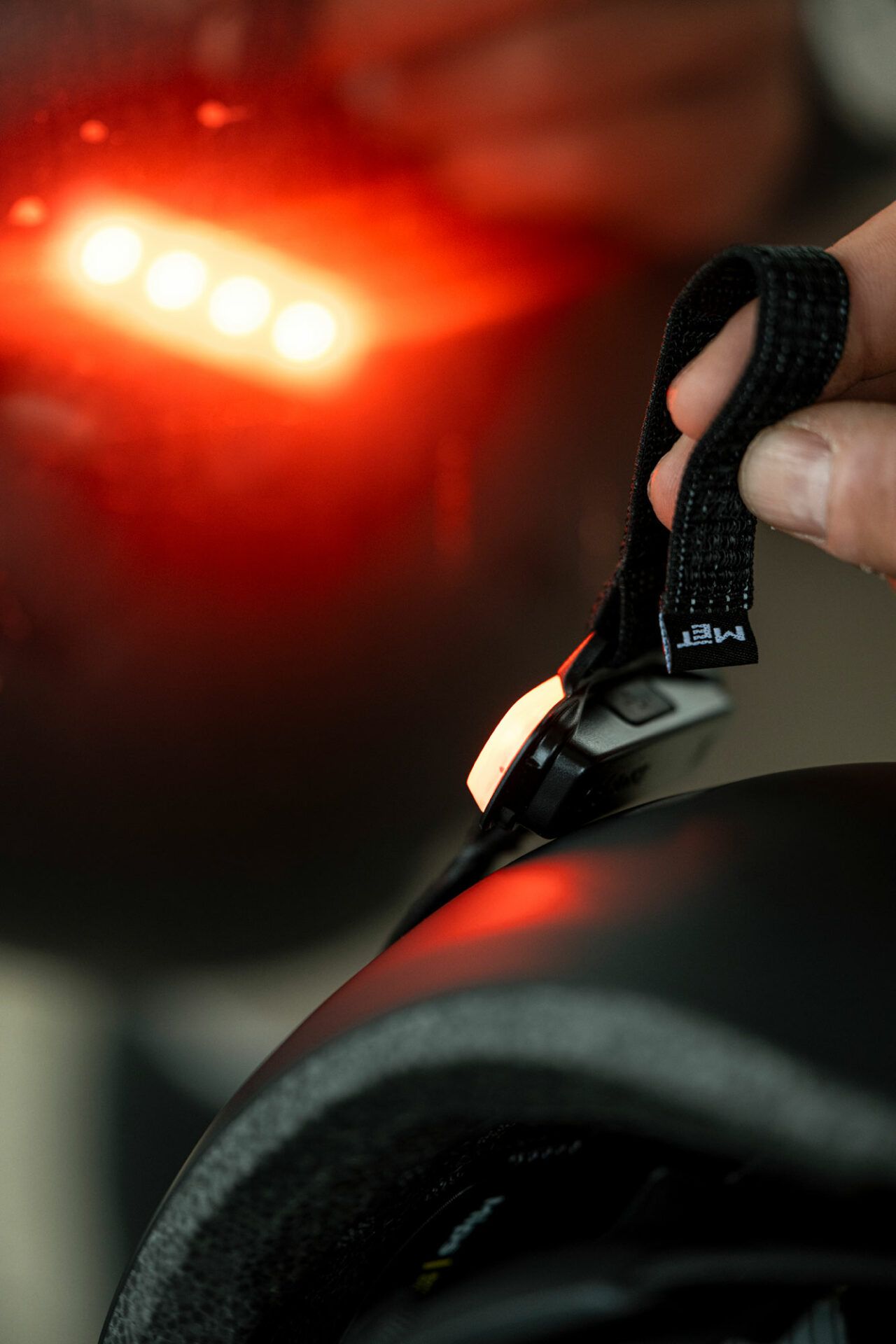 Vibe Mips E-Bike Urban Helmet | MET Helmets