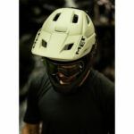 Parachute MCR MIps Convertible MTB Helmet | MET Helmets