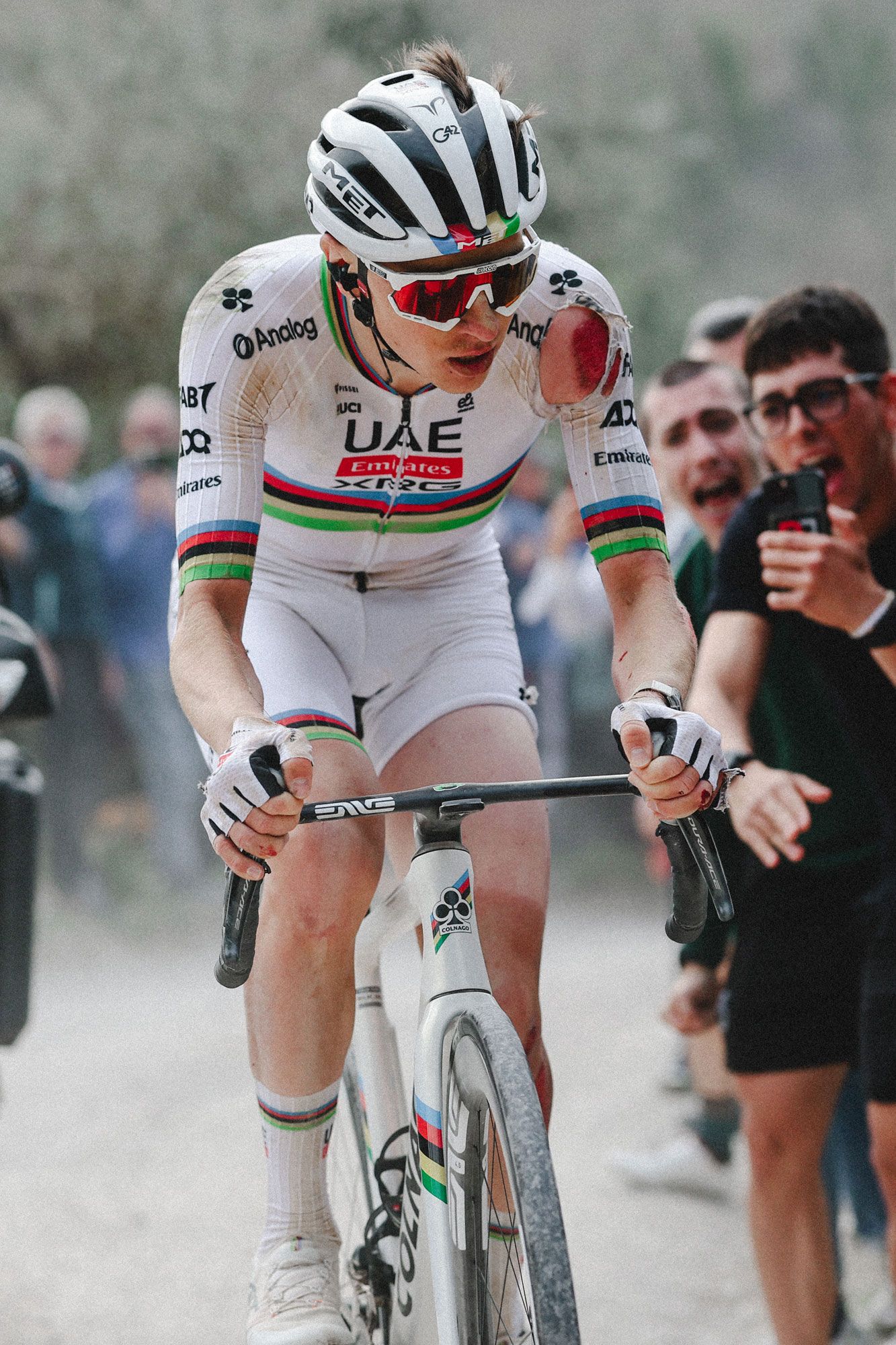 RAINBOW LIMITED EDITION | MET Helmets